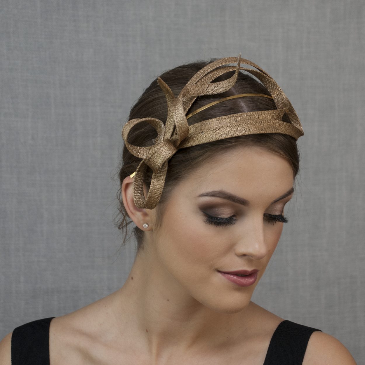 Marge Iilane - Modern golden fascinator.