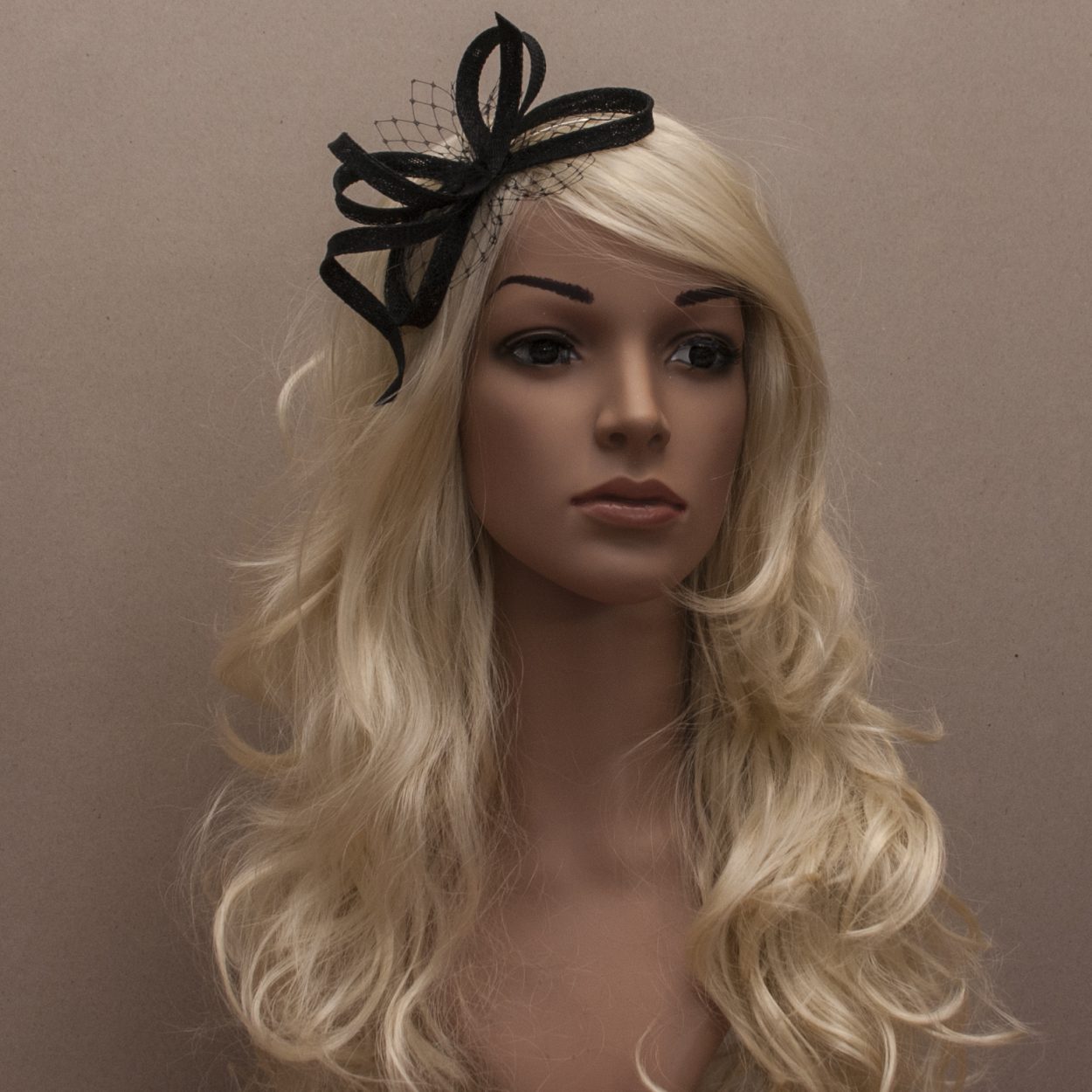 Marge Iilane - White modern wedding fascinator. Bridal fascinator.